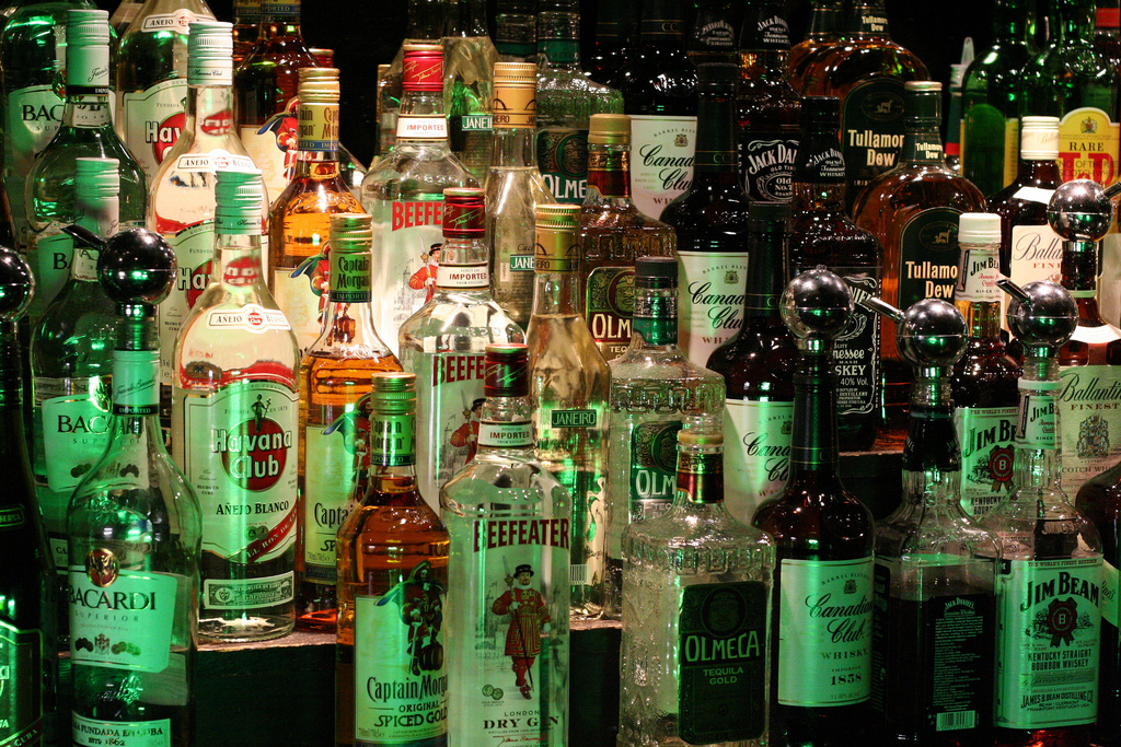 Alkohol In Der Kosmetik Was Ist Alkohol Und Wieso Wird Er Benutzt Alkohol In Der Kosmetik Was Ist Alkohol Und Wieso Wird Er Benutzt